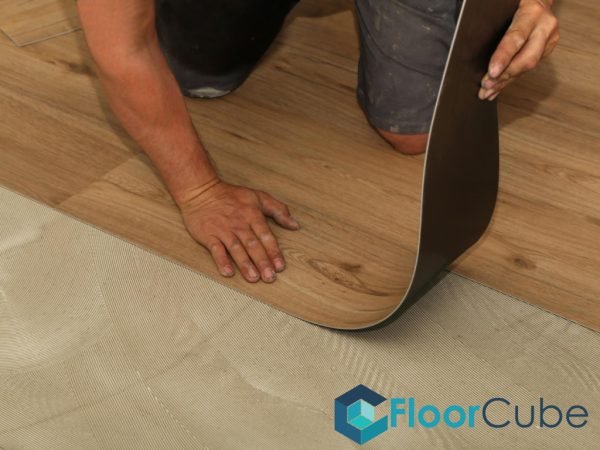 7 Benefits of Vinyl Flooring For Your Home: A Practical and Stylish ...